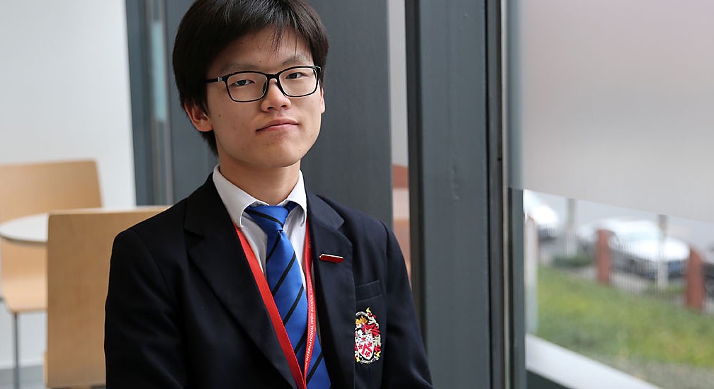 John Yan to Study Physics at Oxford University | Dulwich International ...