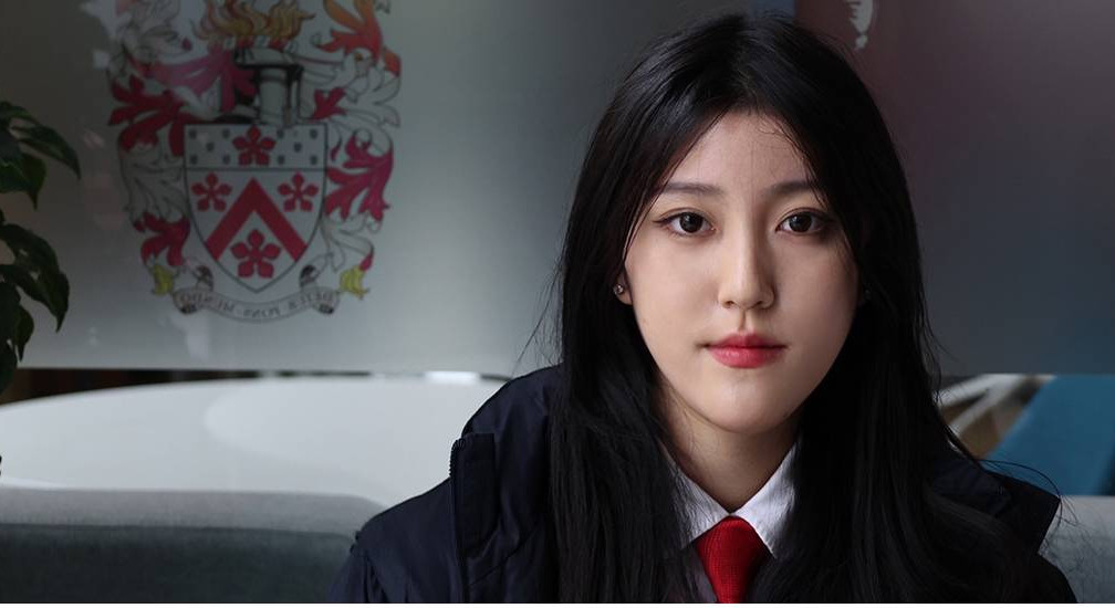 Flora W：24万美元奖学金、6所世界顶尖艺术学院录取 | 苏州德威国际课程高中项目