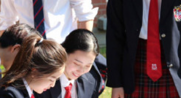 Uniform Guide | Dulwich International High School Programme Suzhou