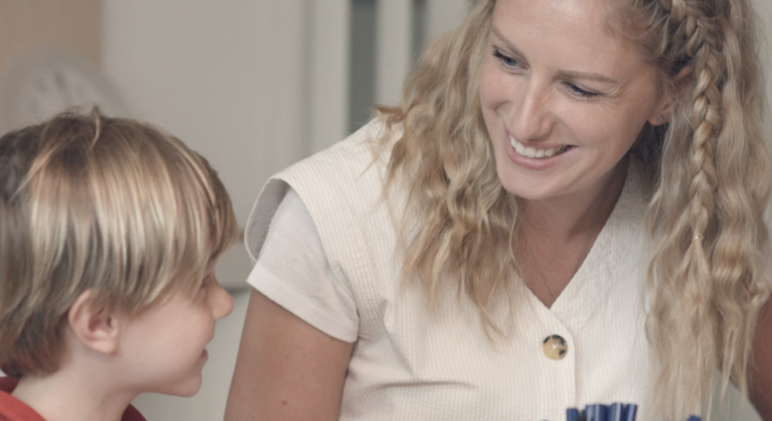 Helping Younger Children Learn: Using Mirror Talk Strategy | Dulwich ...